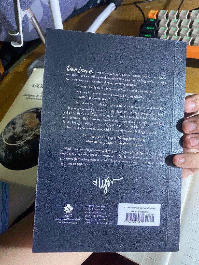 BOOK FORGIVING WHAT YOU CANT FORGET, Hobbies & Toys, Books & Magazines ...