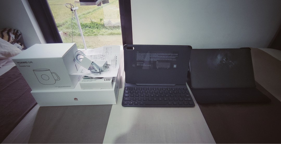 BRAND NEW HUAWEI MATEPAD 10.4 with complete accessories, Mobile Phones ...