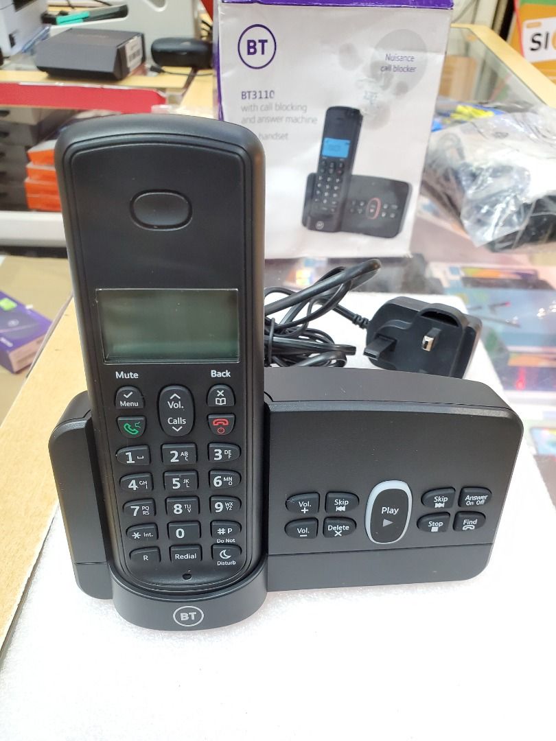 BT Home Phone with Nuisance Call Blocking and Answer Machine (One ...