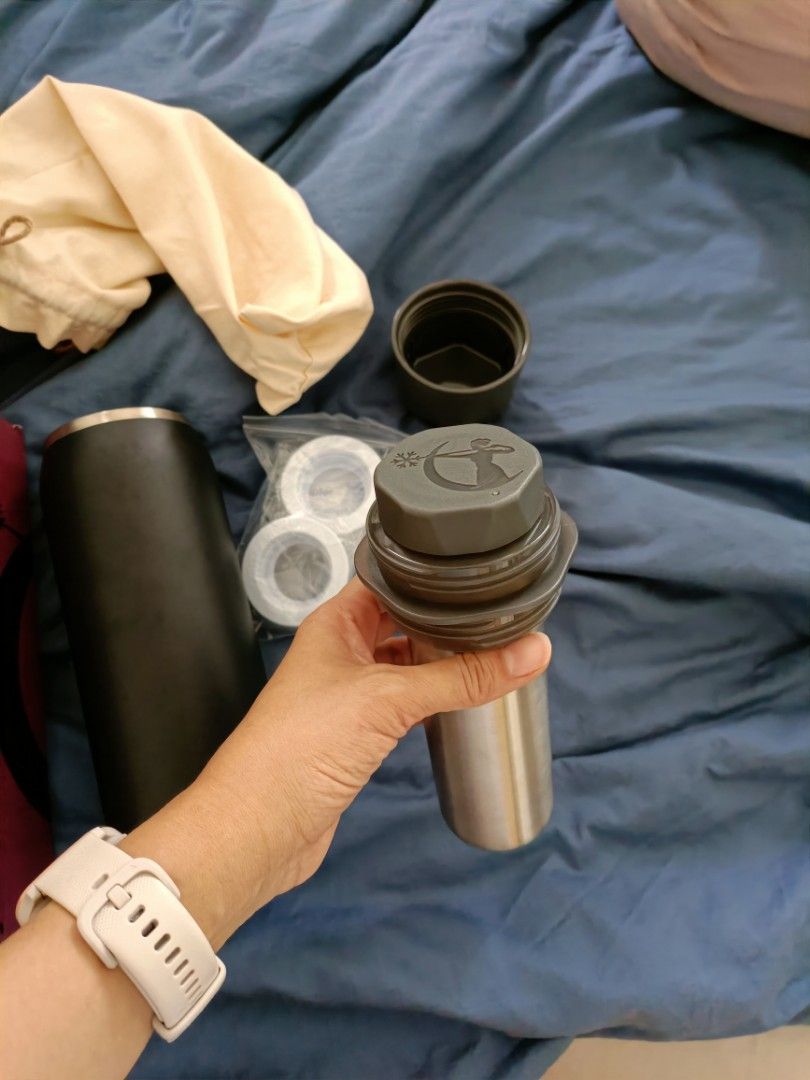 CERES Chill breastmilk chill system, Babies & Kids, Nursing & Feeding ...