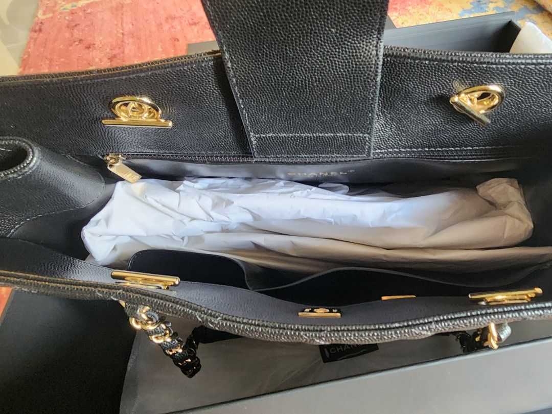 Chanel Timeless Classic Large Tote Bag, Luxury, Bags & Wallets on Carousell