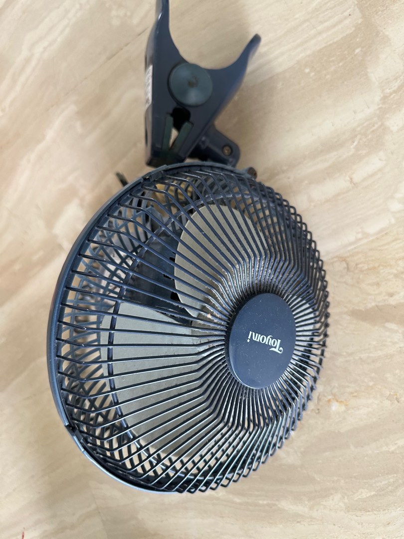 Clip Fan, Furniture & Home Living, Lighting & Fans, Fans on Carousell