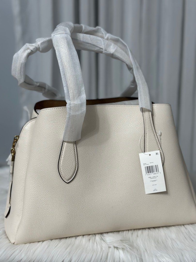 Coach Lora Tote Bag, Luxury, Bags & Wallets on Carousell