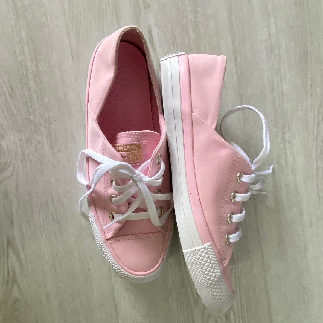 Converse light pink sneakers, Women's Fashion, Footwear, Sneakers on ...