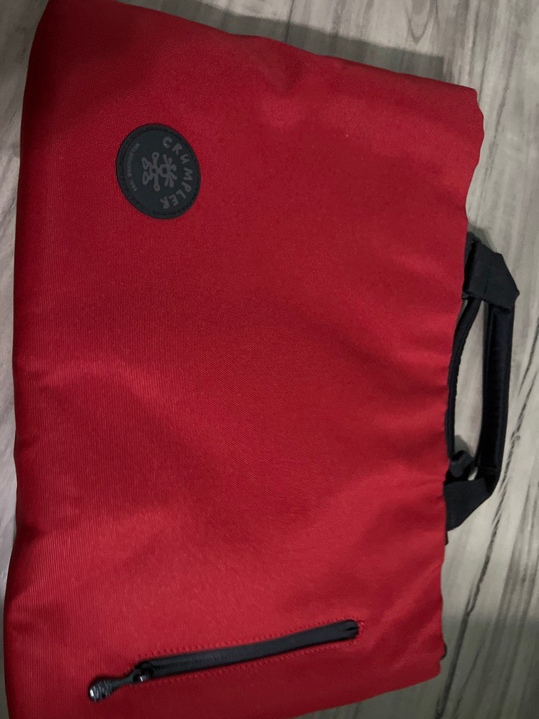 Crumpler laptop bag (authentic), Women's Fashion, Bags & Wallets, Cross ...