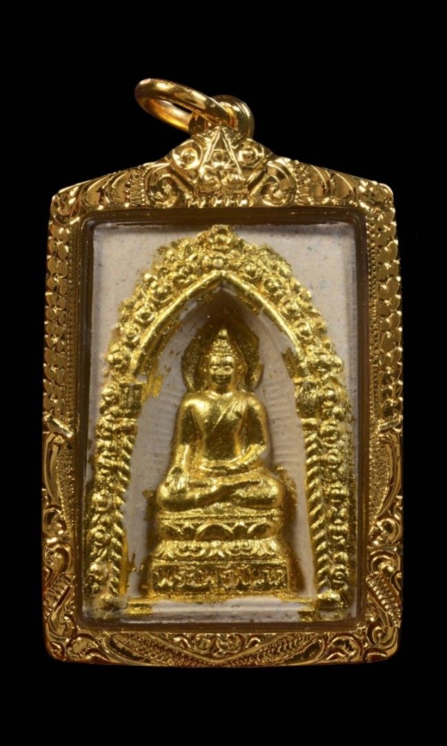 Custom gold casing for your amulet, Hobbies & Toys, Memorabilia ...