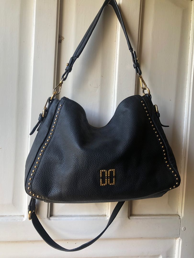 Daks Sling 2way Bag with 2 removable straps, Women's Fashion, Bags & Wallets, Cross-body Bags on ...