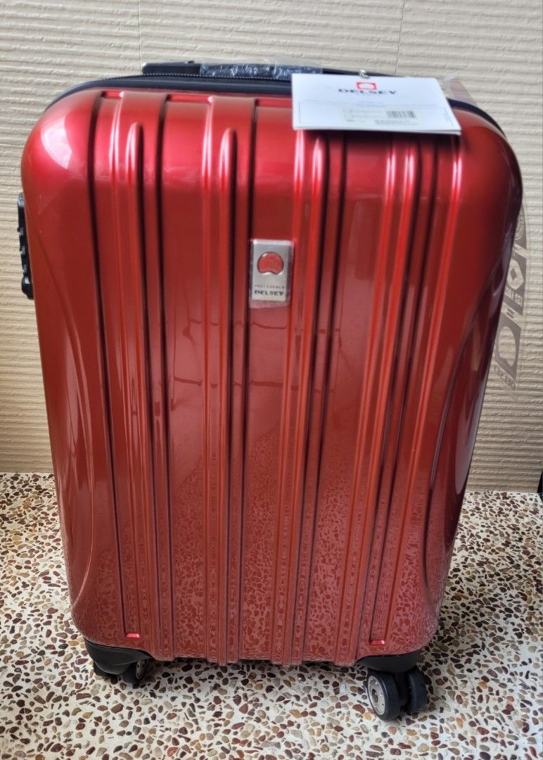 Delsey Paris Helium Aero Rouge/Red, Hobbies & Toys, Travel, Luggage on ...