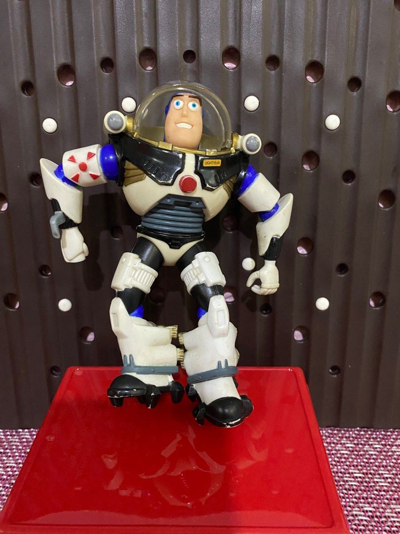 Disney Toy Story Space Buzz Claw figure, Hobbies & Toys, Toys & Games ...