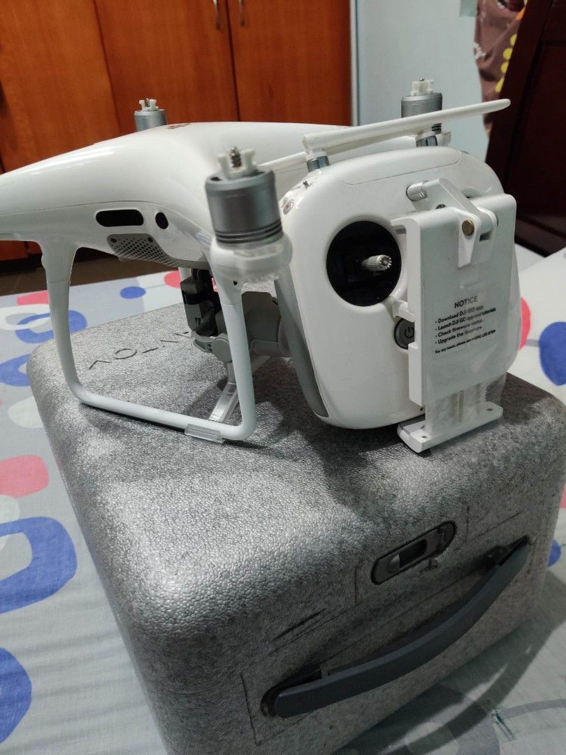 DJI PHANTOM 4 PRO V1, Photography, Drones on Carousell
