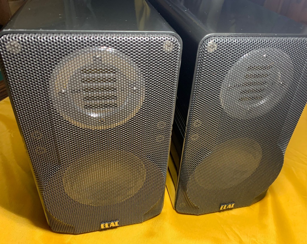 ELAC 310 CE 書架型 揚聲器 音響（一對) 9成新, 音響器材, Soundbar、揚聲器、藍牙喇叭、耳擴 - Carousell