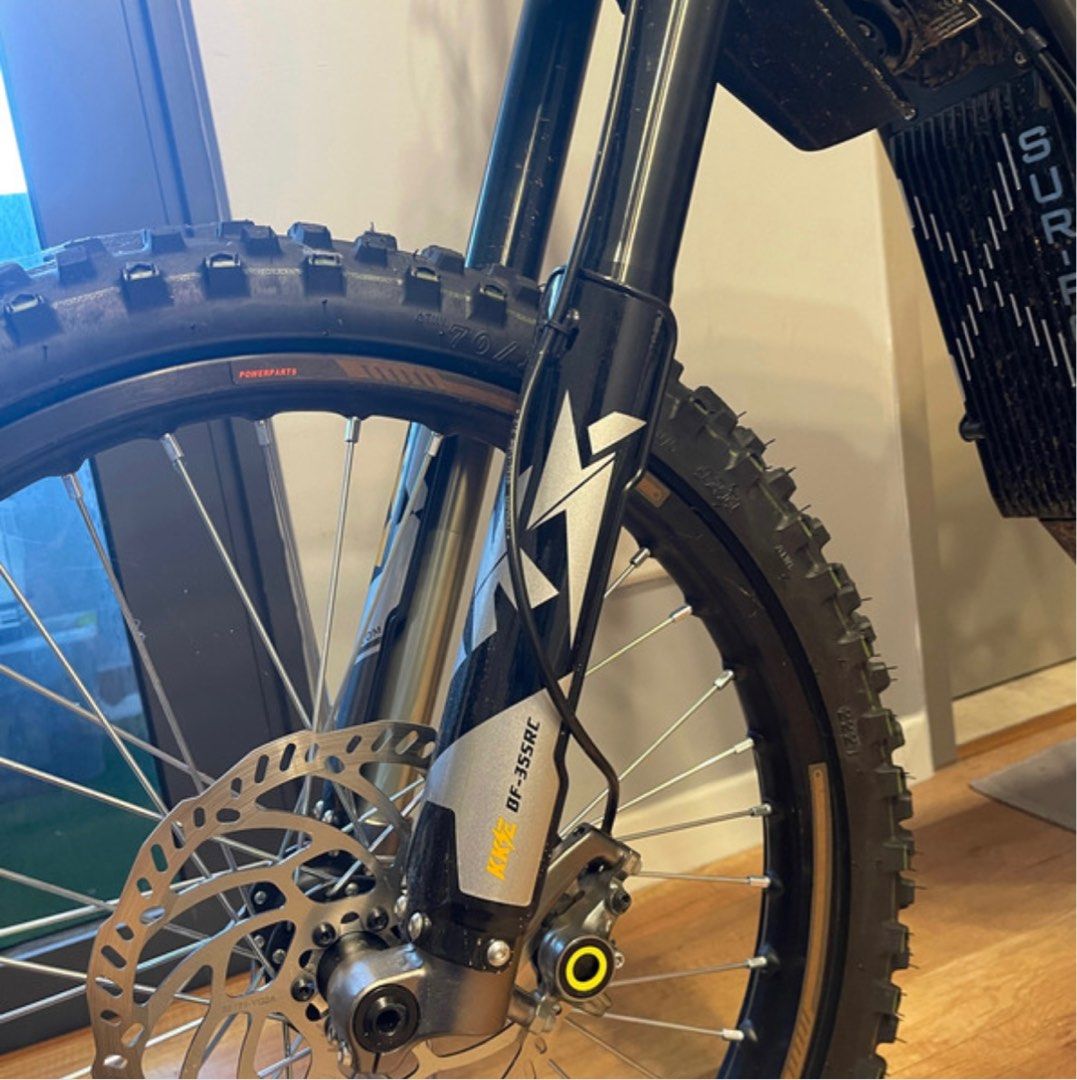 Electric Bike Surron Lightbee 95km only, Motorbikes on Carousell