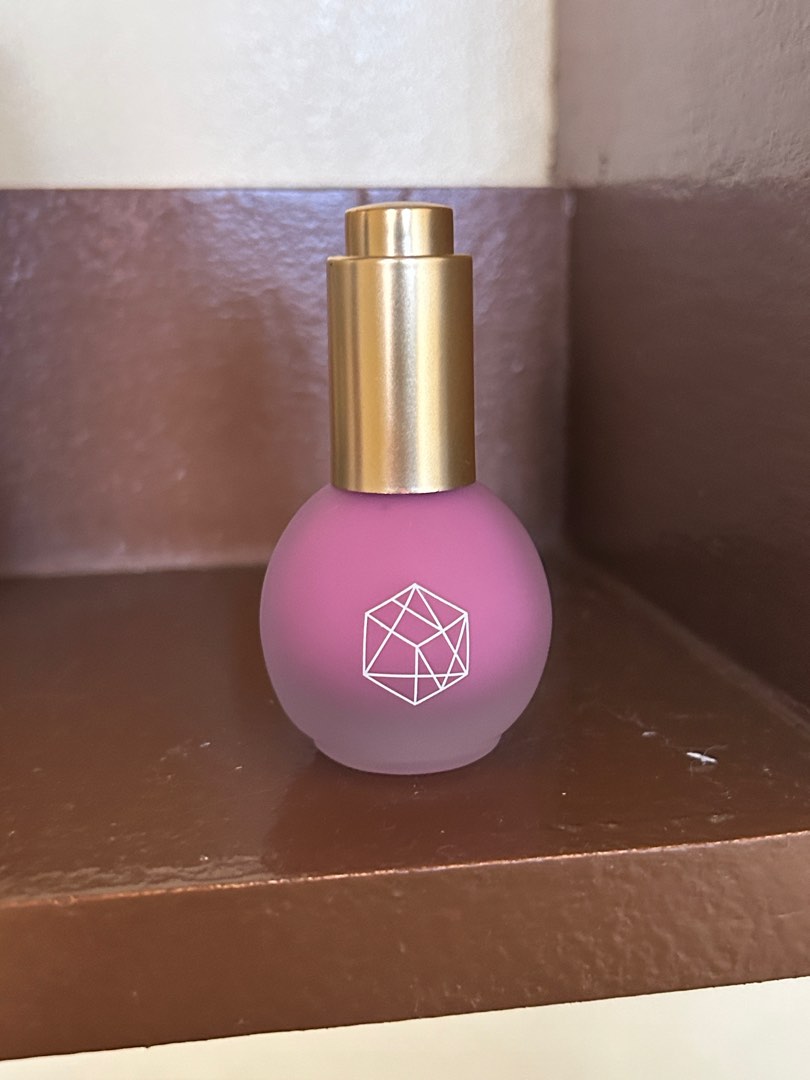 EM Cosmetics color drops serum blush - little lilac, Beauty & Personal ...