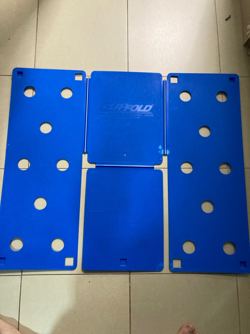 FlipFold clothes folding board, Furniture & Home Living, Cleaning ...