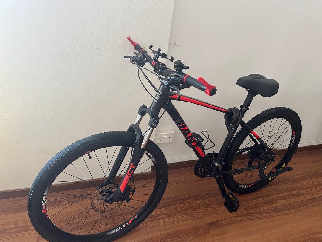 Giant ATX 2 M Size Mountain Bike, Sports Equipment, Bicycles & Parts ...