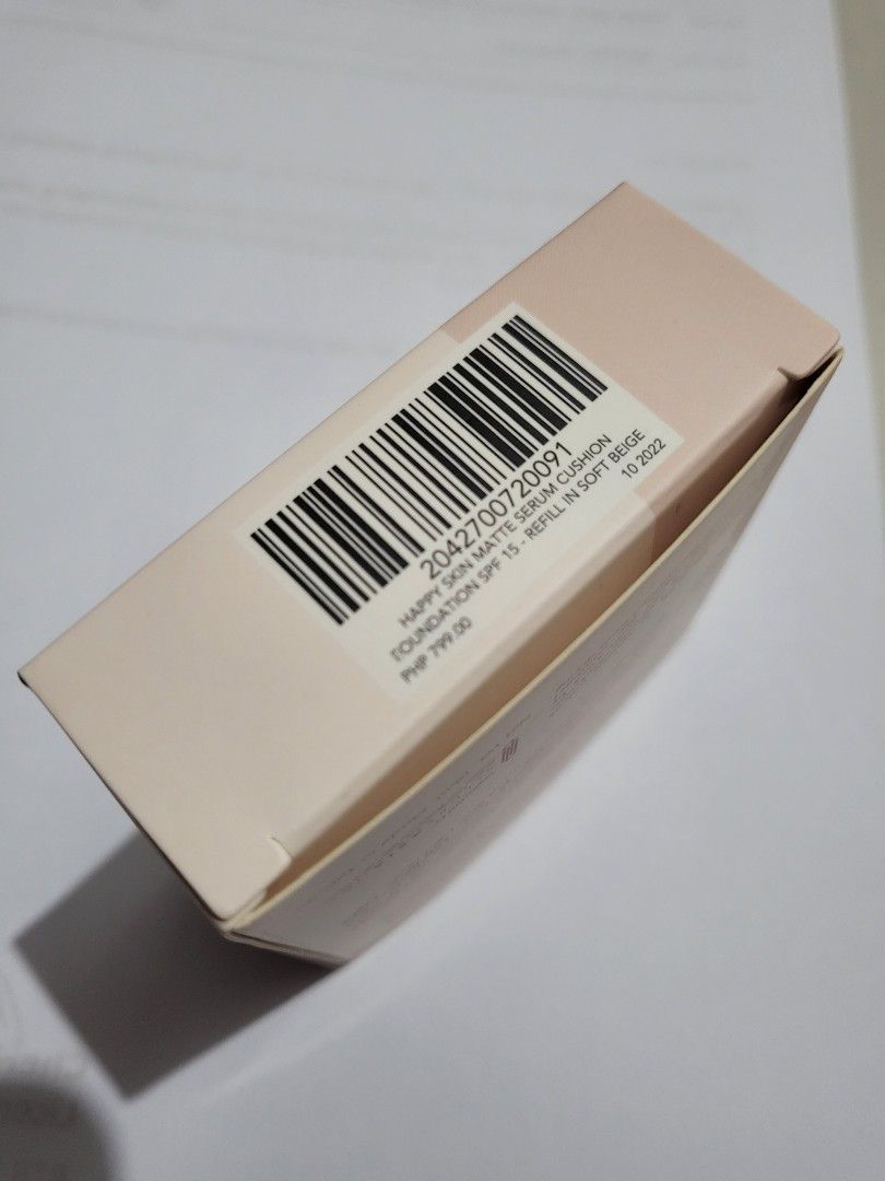 Happy Skin Second Skin Matte Serum Cushion Foundation in Soft Beige on ...