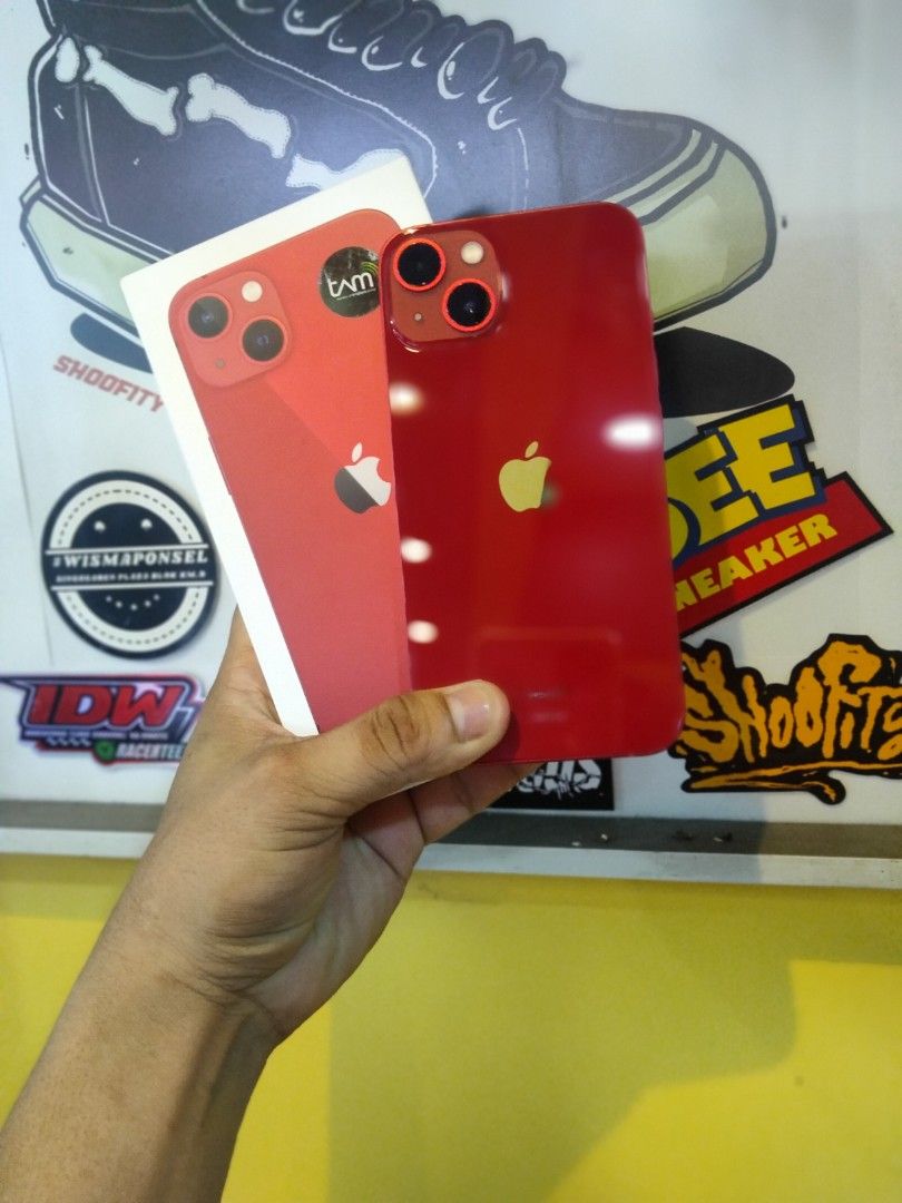 Iphone 13 128Gb ibox garansi ibox on, Telepon Seluler & Tablet, iPhone ...