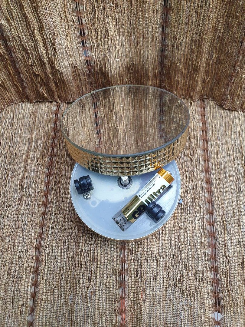 Jewellery display turn table, Hobbies & Toys, Stationery & Craft, Craft ...