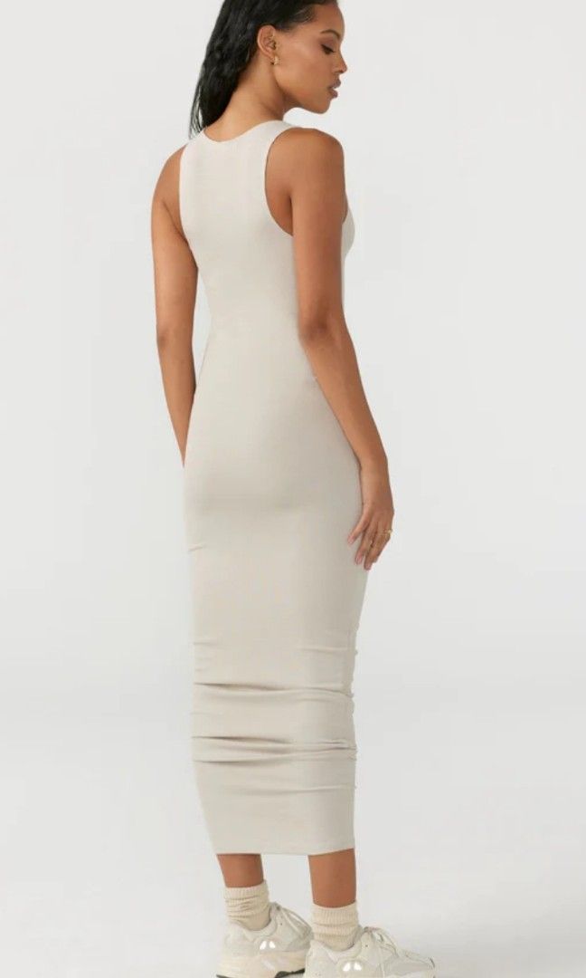Joah Brown Bodycon Ribbed Maxi Dress, Women's Fashion, Dresses & Sets, Dresses on Carousell