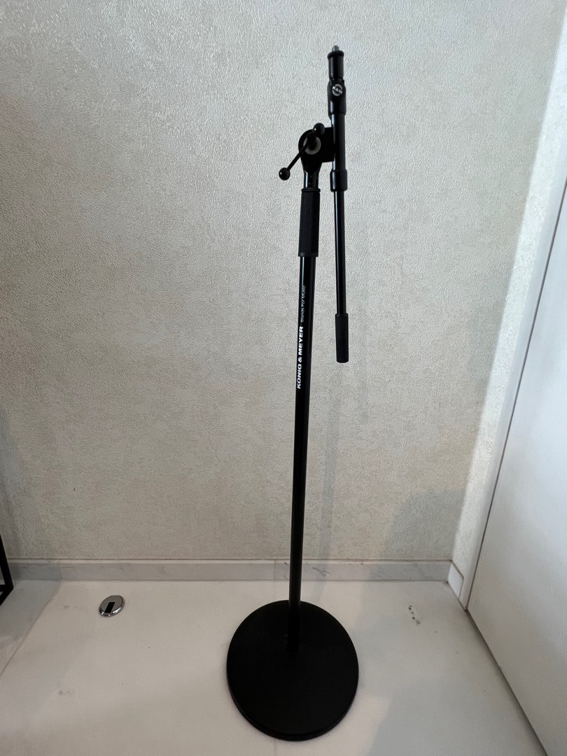 K & M Microphone Stand, Audio, Other Audio Equipment on Carousell