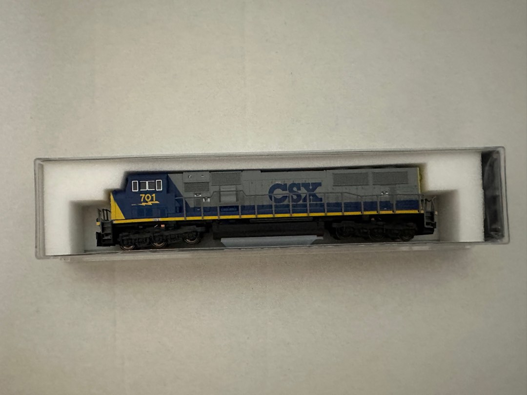 Kato EMD SD70MAC train n scale csx 701, Hobbies & Toys, Toys & Games on ...