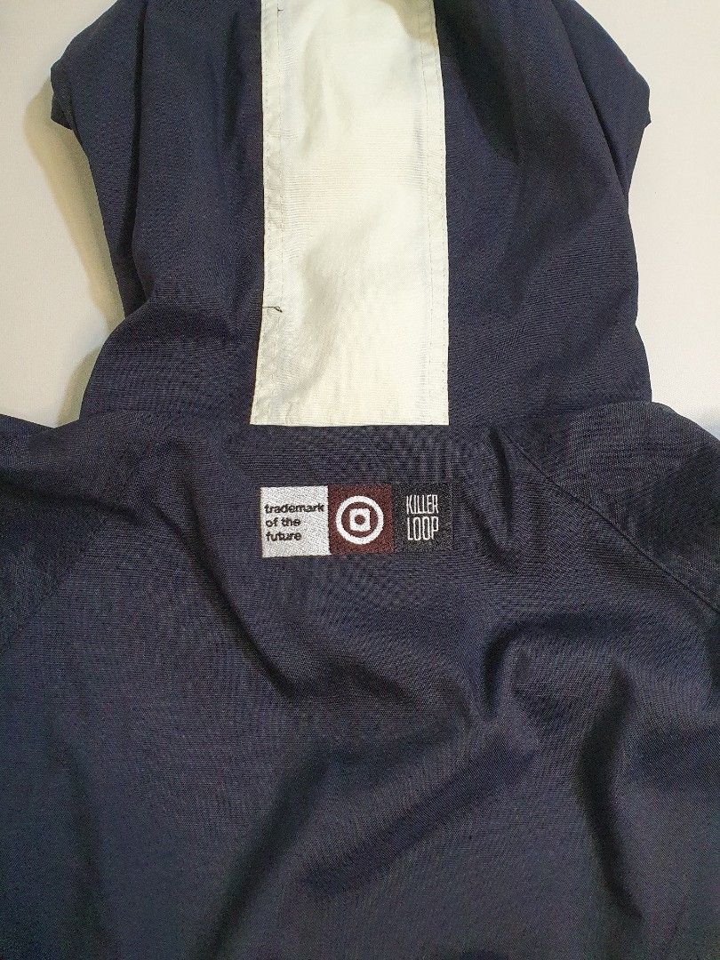 KILLER LOOP BY DESCENTE WINDBREAKER, Men's Fashion, Coats, Jackets and Outerwear on Carousell