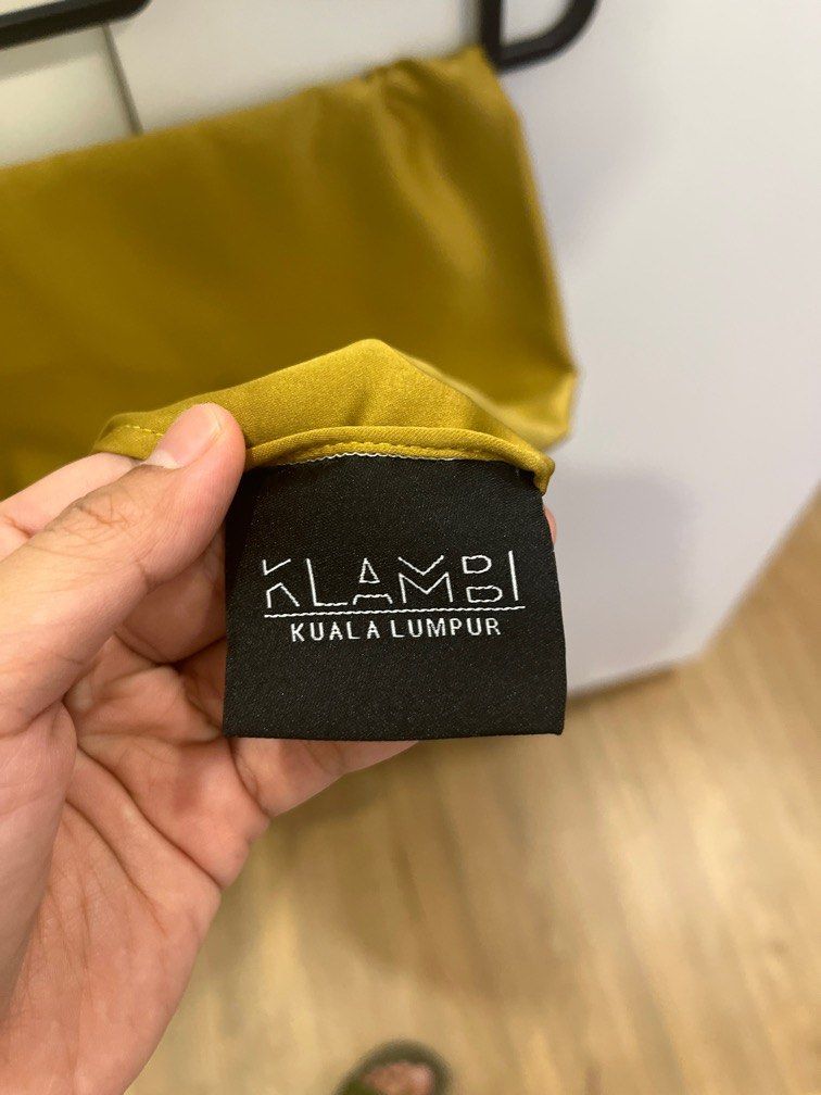 KLAMBI PARIO, Women's Fashion, Muslimah Fashion, Bottoms on Carousell