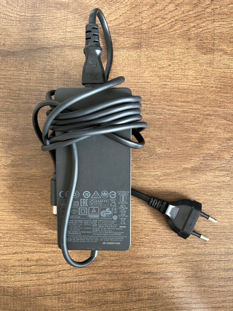 Laptop charger for Microsoft, Computers & Tech, Parts & Accessories ...