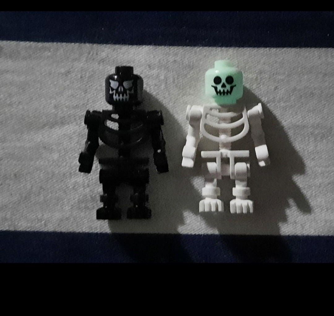 Lego skeleton, Hobbies & Toys, Toys & Games on Carousell