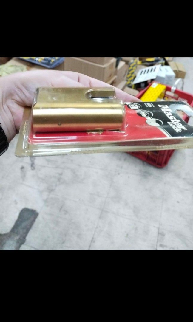 Master combination padlock with shackle protector #177D, Furniture ...