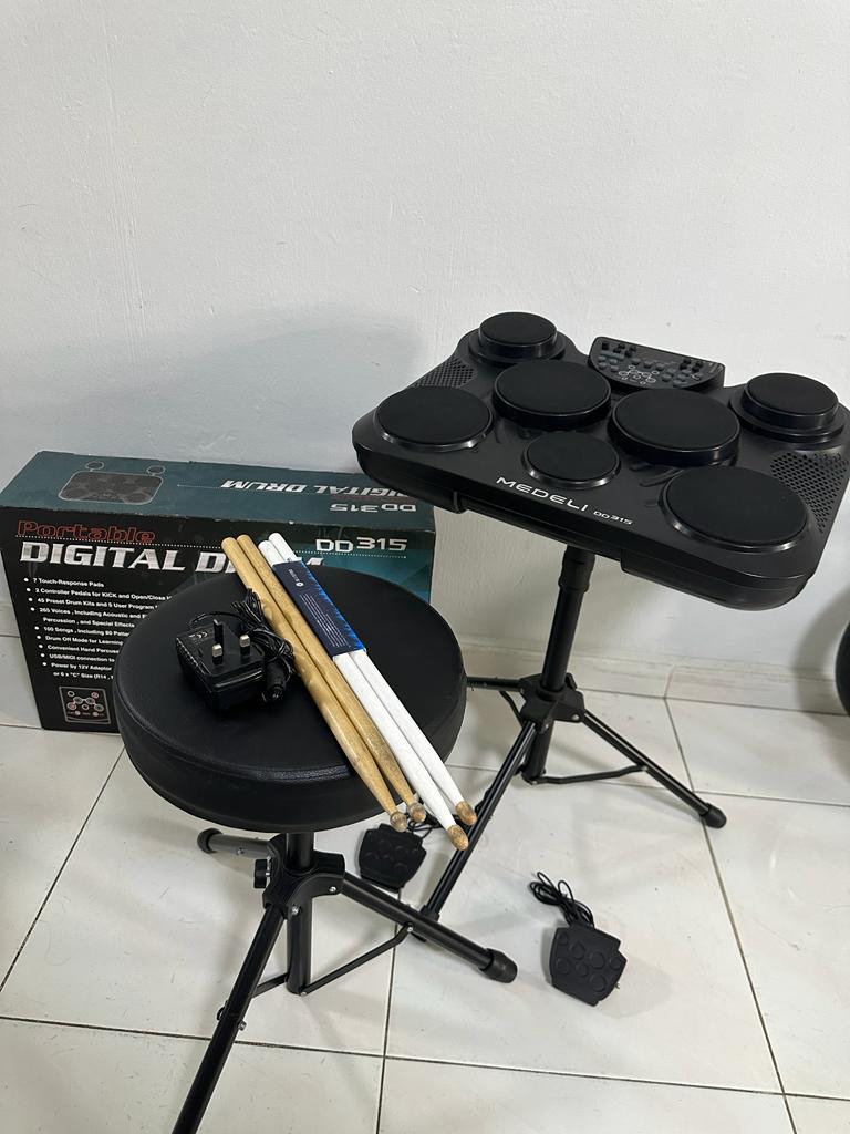 Medeli Drums Bundle, Hobbies & Toys, Music & Media, Musical Instruments ...