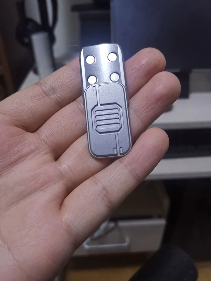 Mini PEI-G10 Armor Shield Hand Slider | Mini Metal Line Of Defense PPB ...