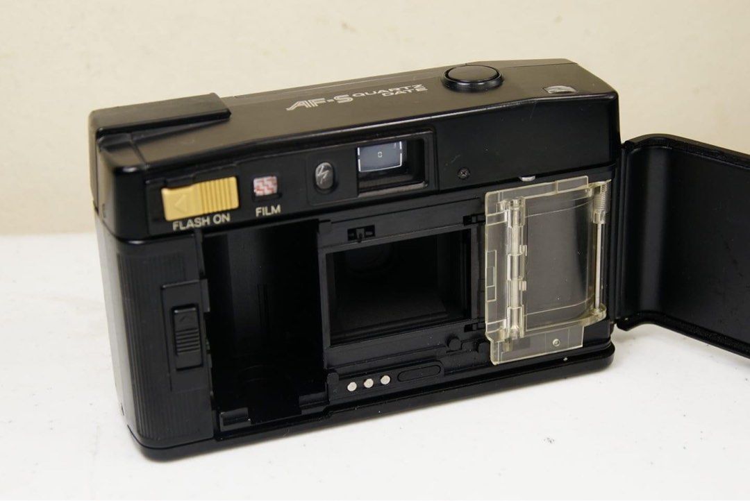 Minolta AF-S Quartz Date Film Camera, Photography, Cameras on Carousell