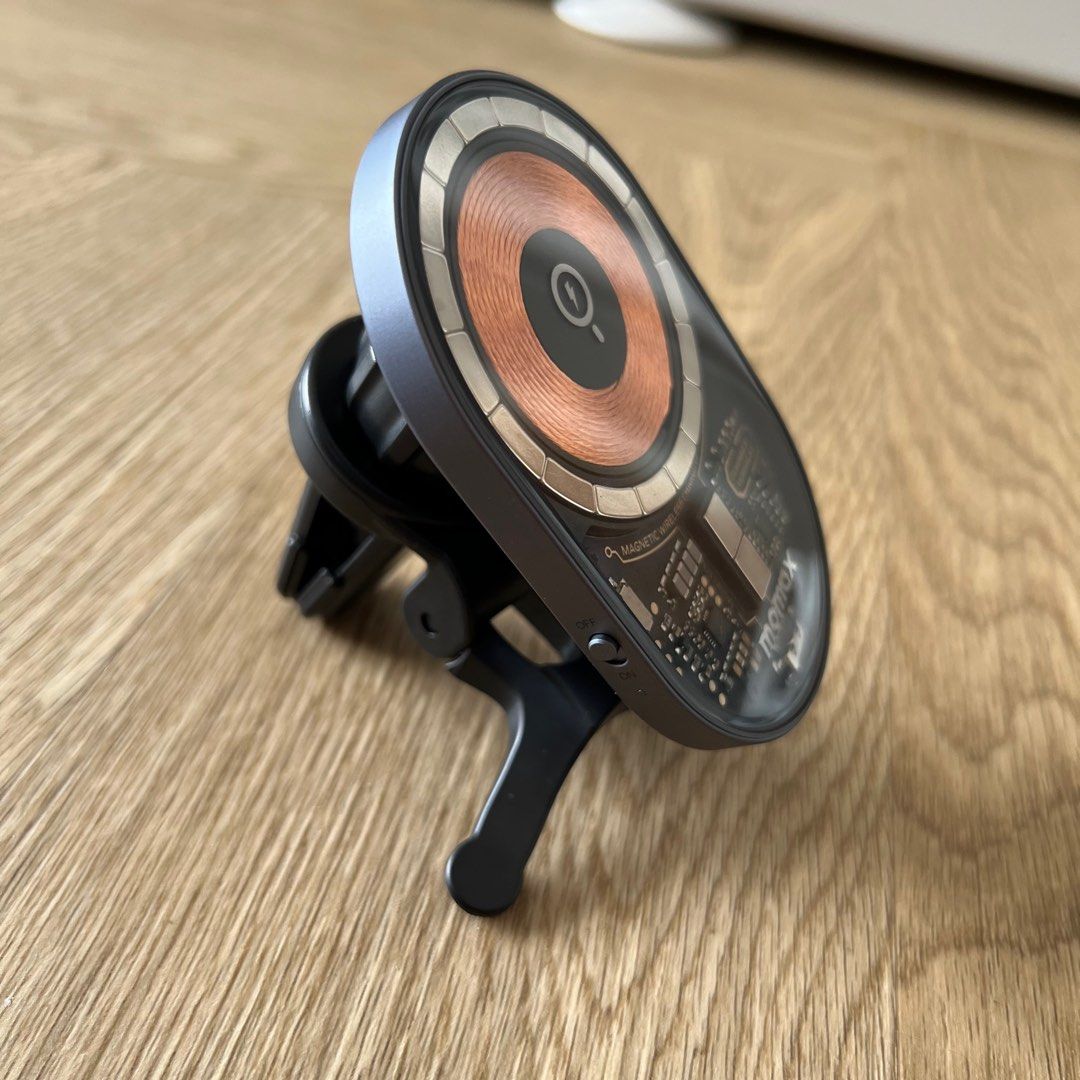 Momax MagSafe 15W Wireless Car Charger, Car Accessories, Electronics ...