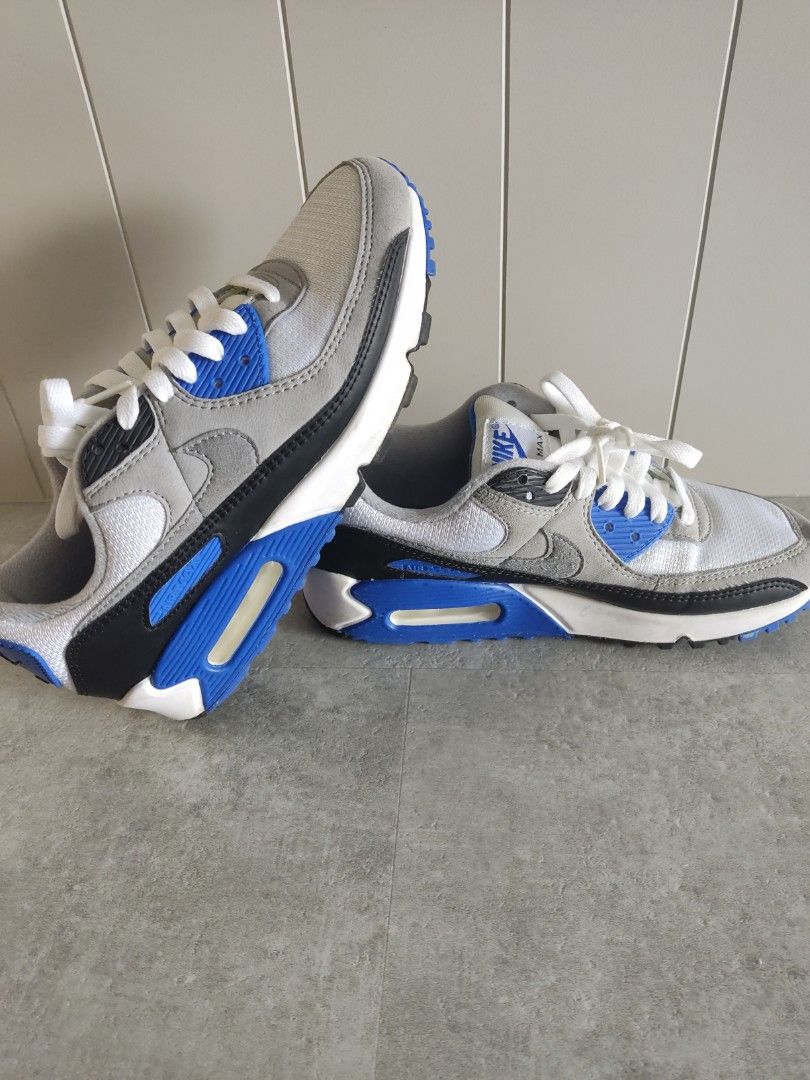 Nike Air Max Wore only once, Luxury, Sneakers & Footwear on Carousell