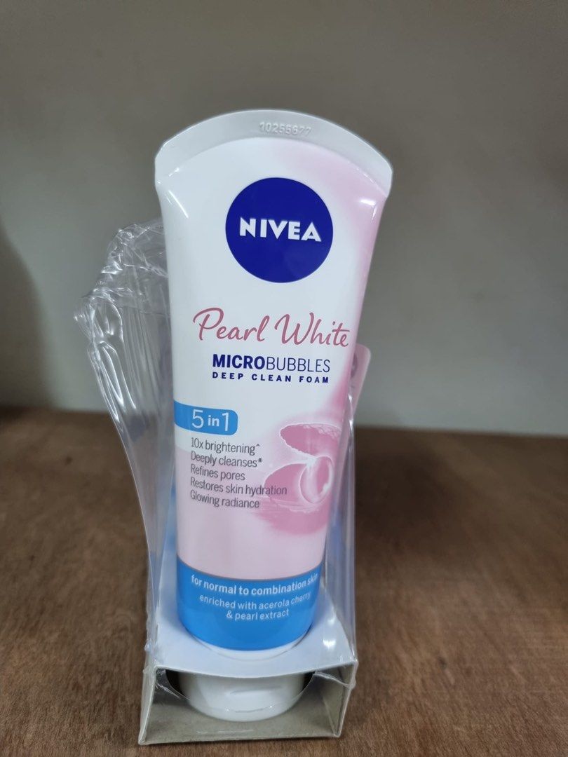 Nivea Pearl White Microbubbles Deep Clean Foam, Beauty & Personal Care ...