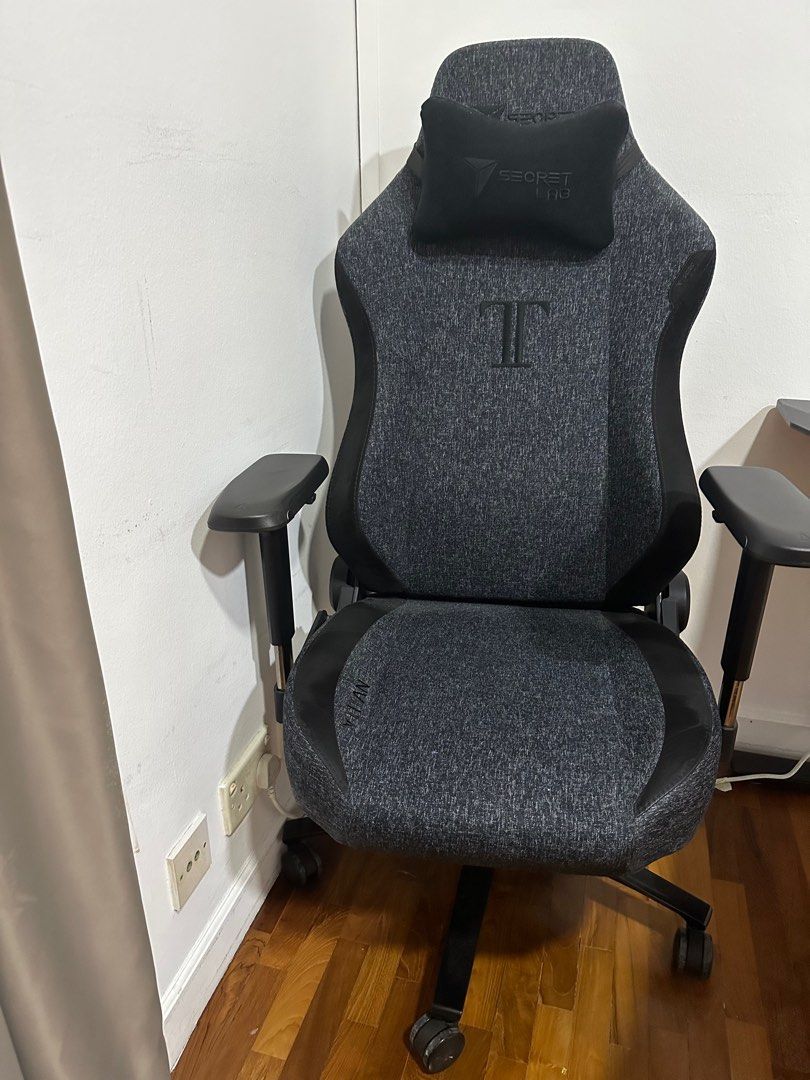 Omnidesk electric ergonomic study large and secret lab chair - top ...