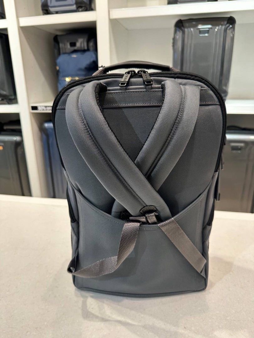 (PREORDER) TUMI ESSENTIAL BACKPACK, Men's Fashion, Bags, Backpacks on ...