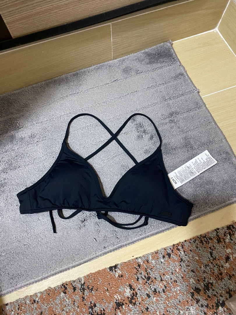 Roxy 2023 Bikini Top Black S Classic, 女裝, 泳裝, 泳衣 - Carousell