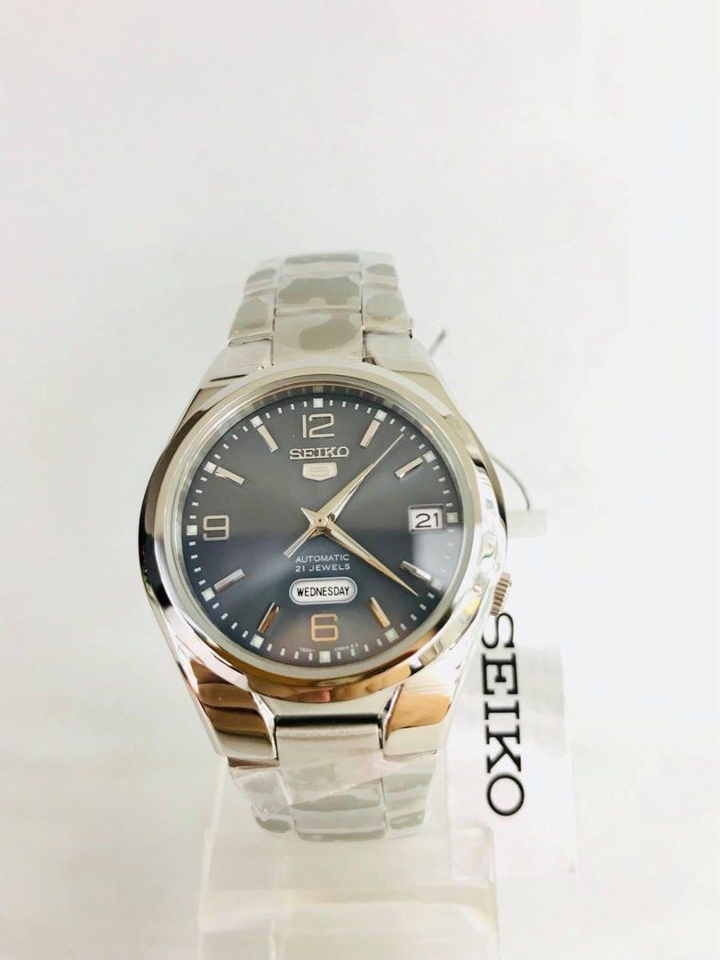 Seiko 5 SNK621 Gray dial SNK621K1 RARE on Carousell