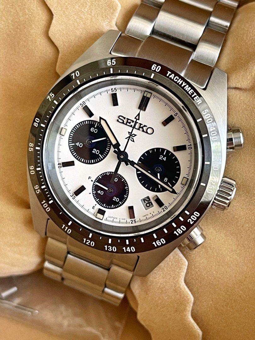 Seiko Speedtimer Chronograph Panda JDM SBDL085, Men's Fashion, Watches ...
