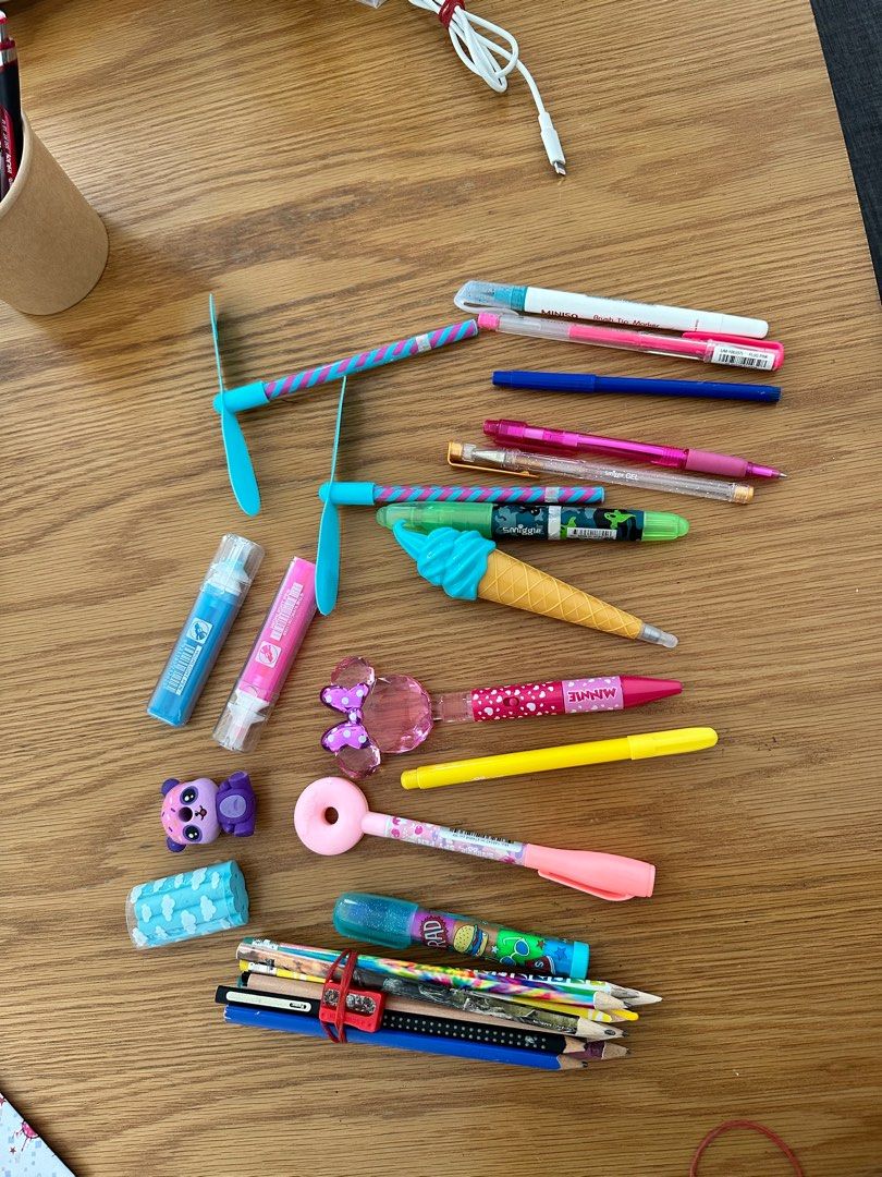 Smiggle stationary pen markers etc, Hobbies & Toys, Stationery & Craft ...
