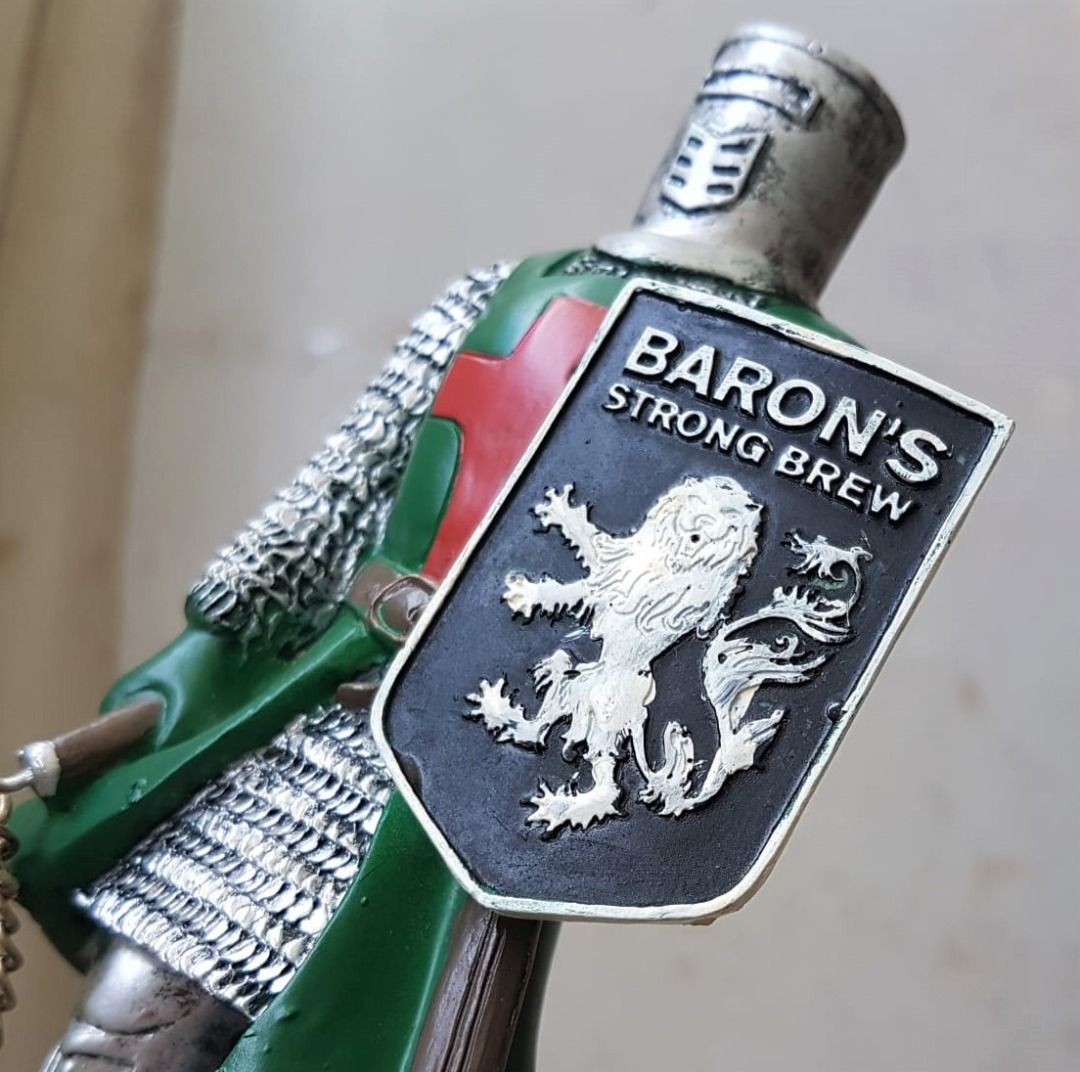Medieval Soldier in Medieval Armour, Baron's Strong Brew Souvenir ...