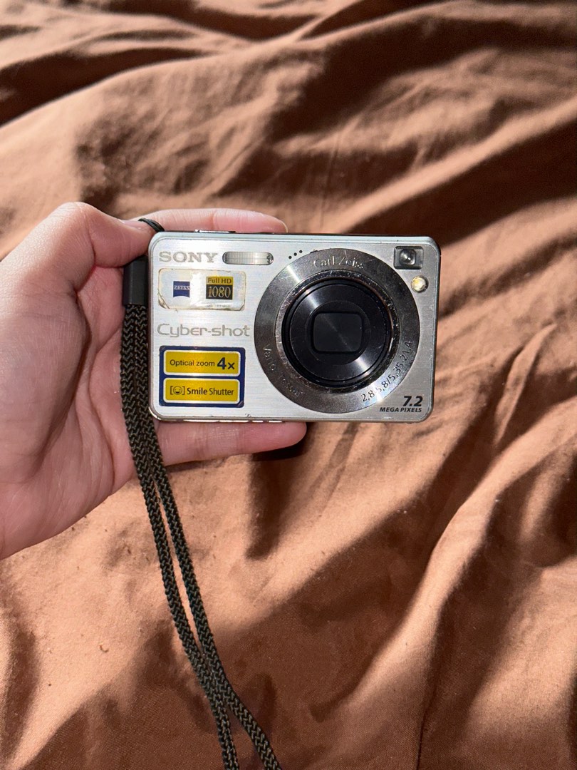 Sony Cybershot W110 (RUSH), Photography, Cameras on Carousell