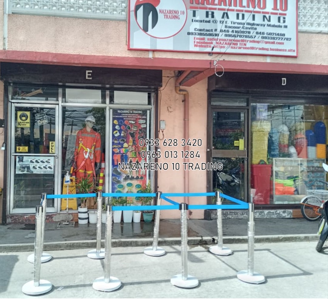 Stanchion Post Retractable, Crowd Control Barrier, Stand Belt on Carousell