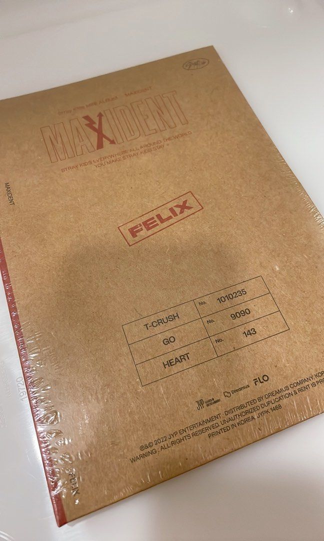 Stray Kids Maxident Sealed Felix Paper Case, Hobbies & Toys ...