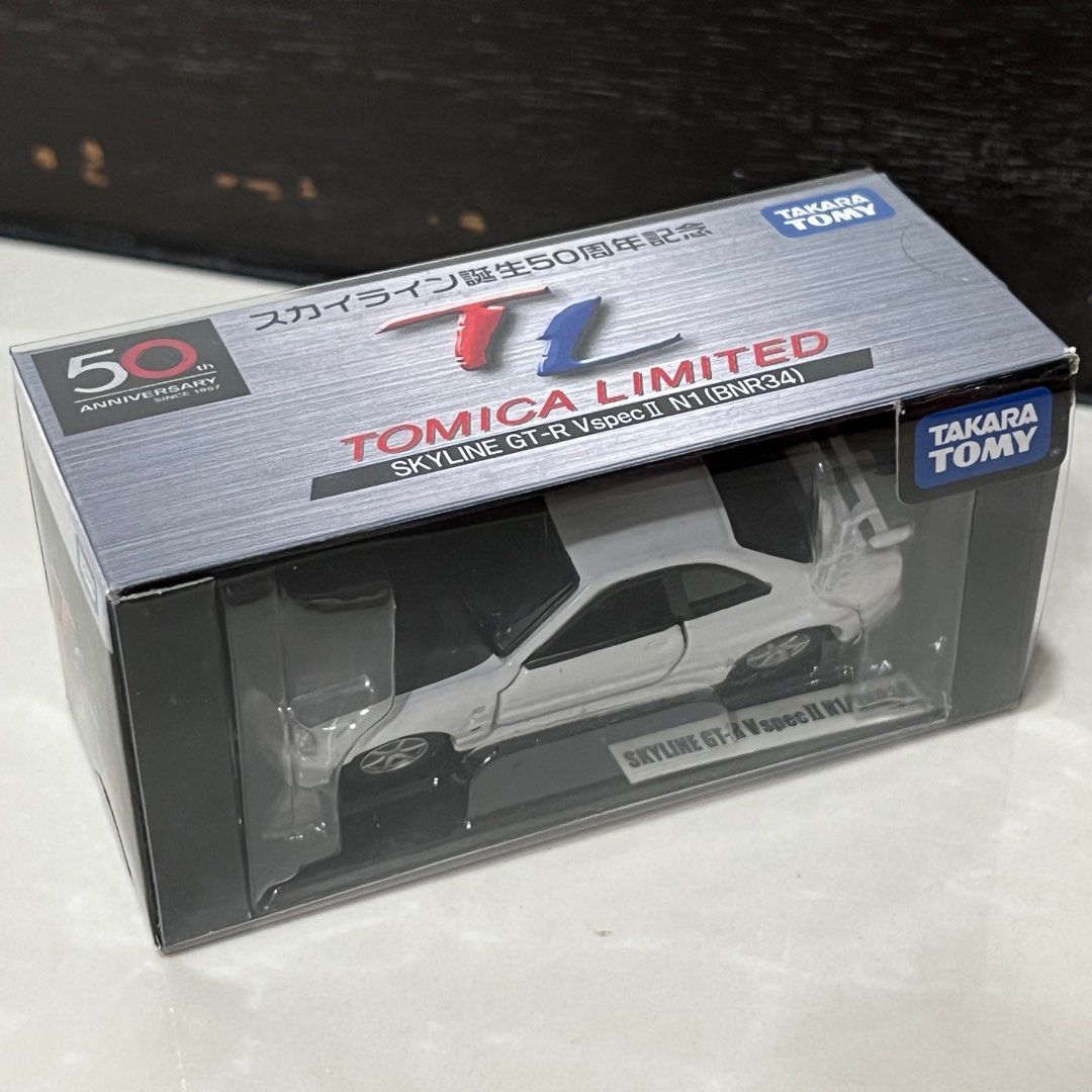 Tomica Limited 50th Anniversary Nissan Skyline GT-R V Spec II N1 BNR34 (R34), Hobbies & Toys ...