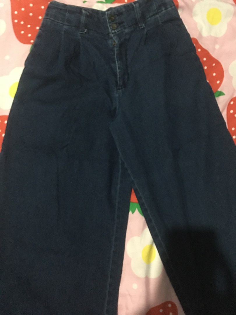 Uniqlo squarepants, Women's Fashion, Bottoms, Jeans on Carousell