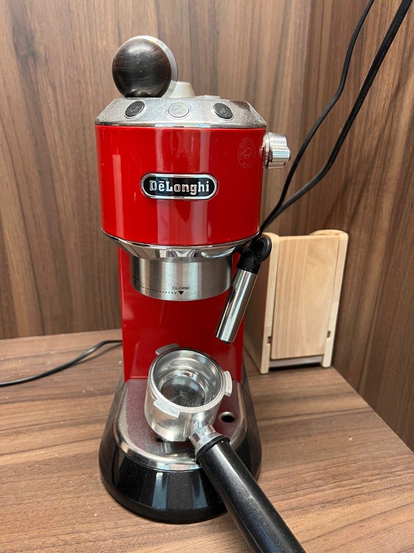 Used Delonghi Dedica Style Scarlet Red - Pump Espresso Coffee Machines ...