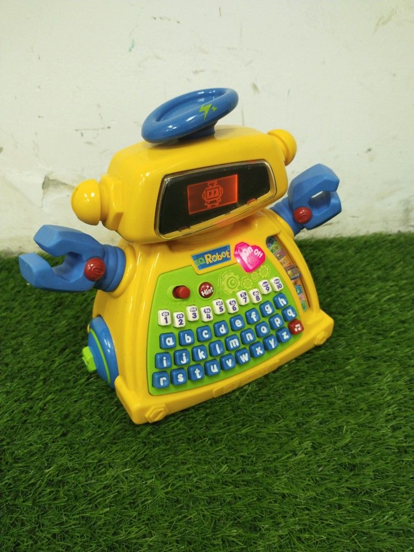 Vintage IQ Builders Robot Education, Hobbies & Toys, Toys & Games on Carousell